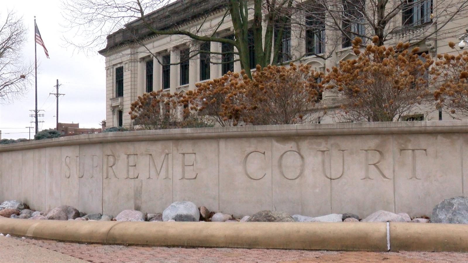 Illinois Supreme Court weighs admissibility of ‘reenactment’ in murder ...