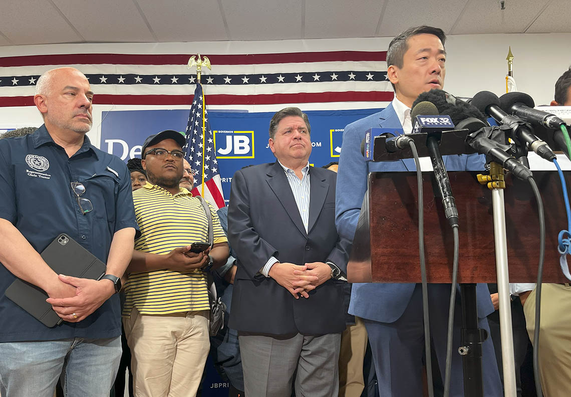 Texas Dems flee to Illinois to block redistricting vote | Capitol News ...